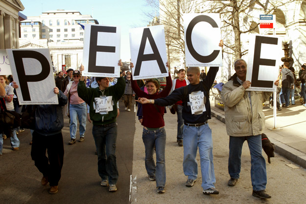 Peace protest Photo Gallery (70 images) : Indybay