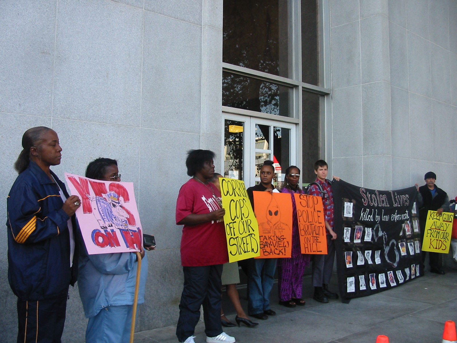 Pics of Protest @ hall of injustice : Indybay