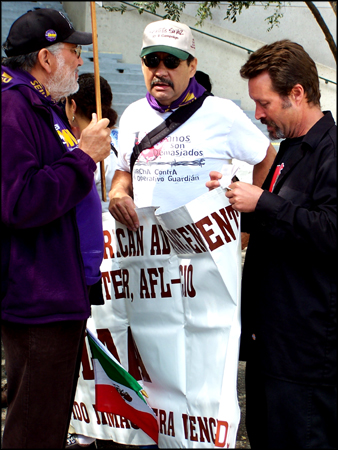 Photos From the September 4th 2006 Immigration Rights Labor Day March ...