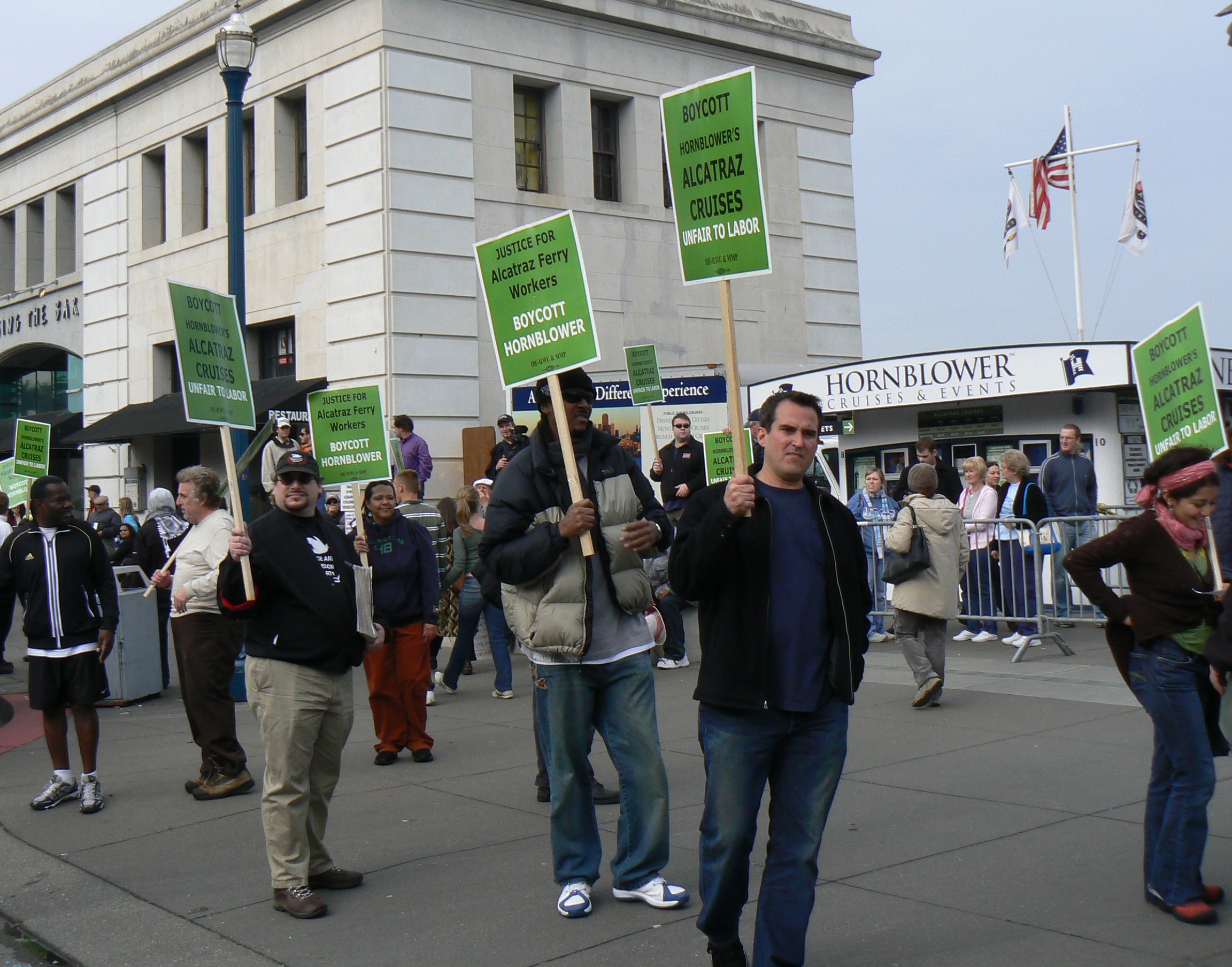 Photos From ILWU Hornblower Solidarity Picket At End Of Anti-War March ...