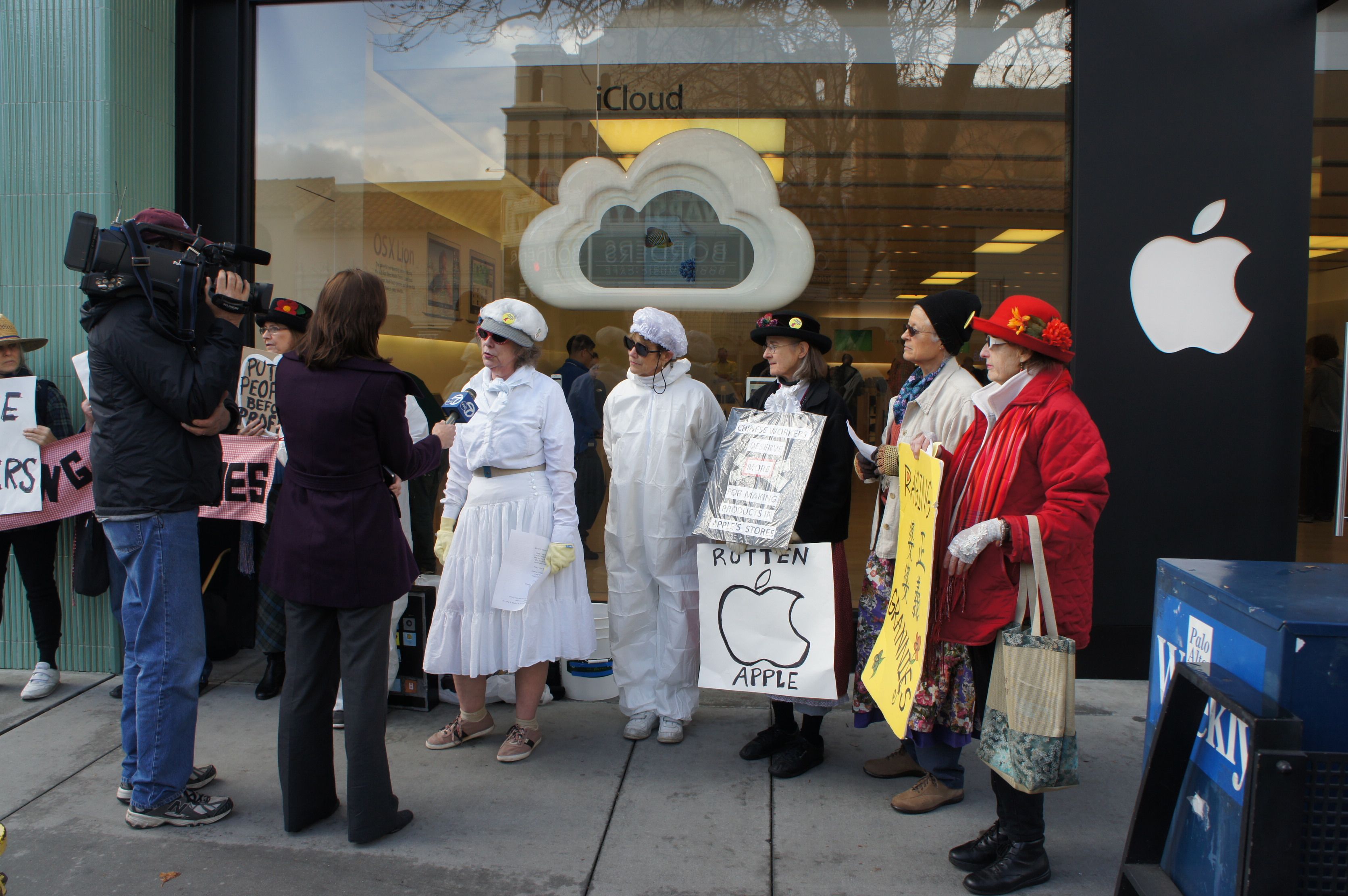 Protest at Apple as Company Announces FLA Inspections Have Started in ...