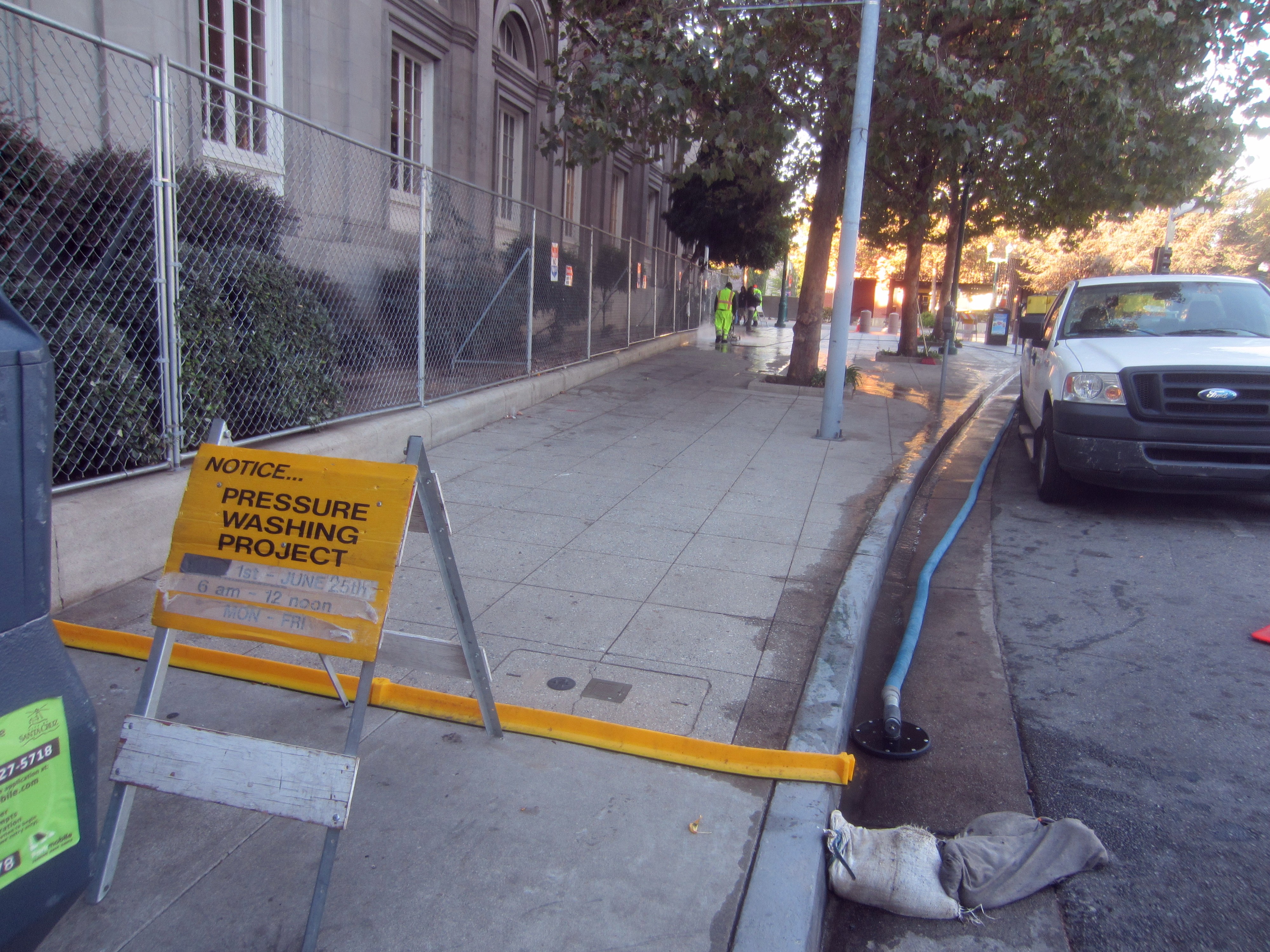 Homeless Washed Away at the Santa Cruz Post Office : Indybay