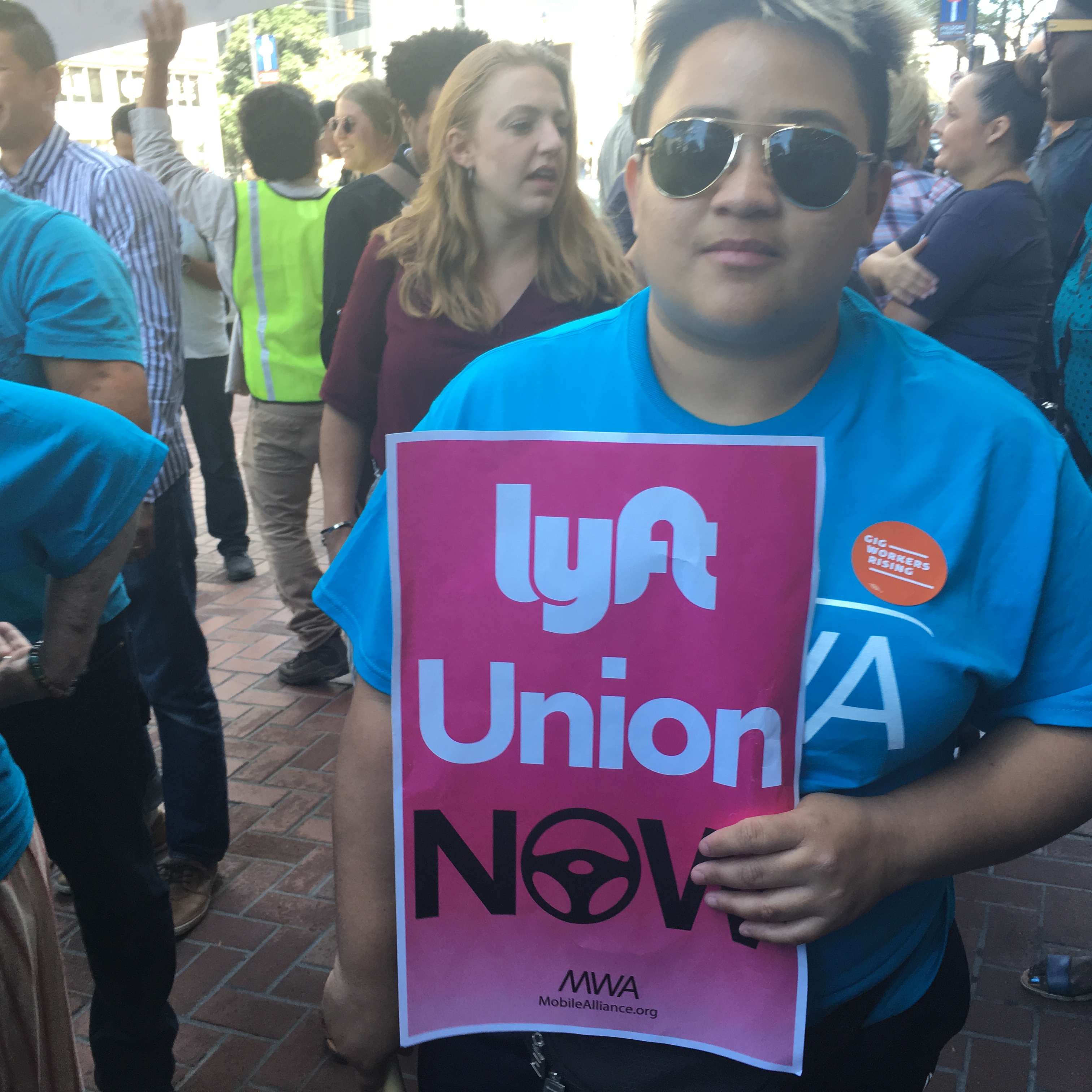 We Want A Union & AB5! UBER & Lyft Drivers Rally At SF UBER World HQ ...