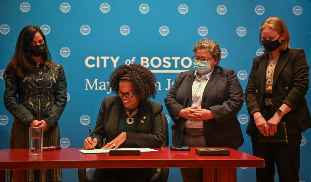 Major US cities are creating LGBT business certifications : Indybay