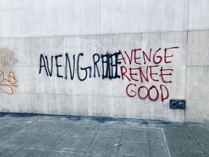 Oakland Anti-ICE Protest Targets Federal Building : Indybay